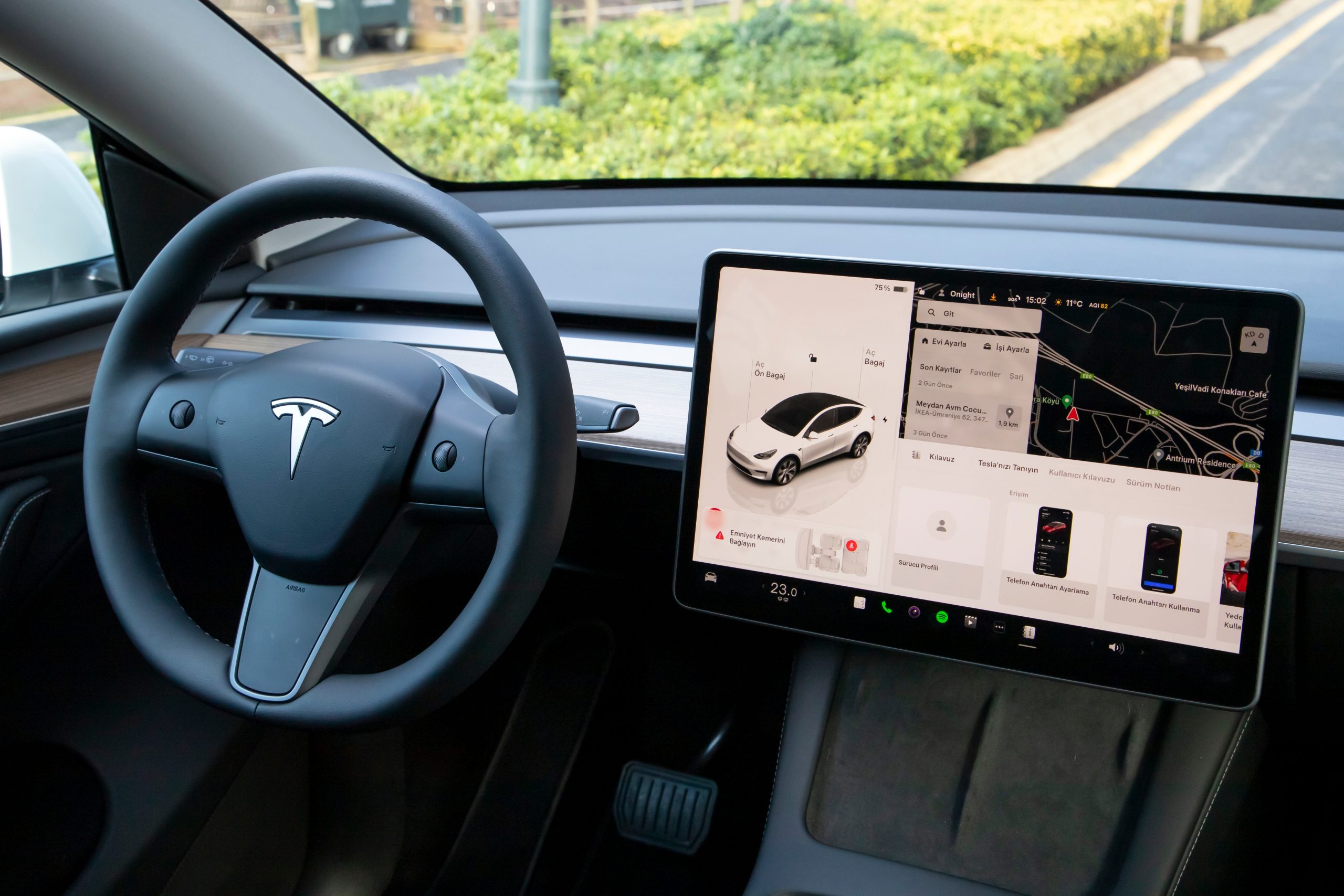 Tesla protects vital authorization to run robotaxi solution in The ...